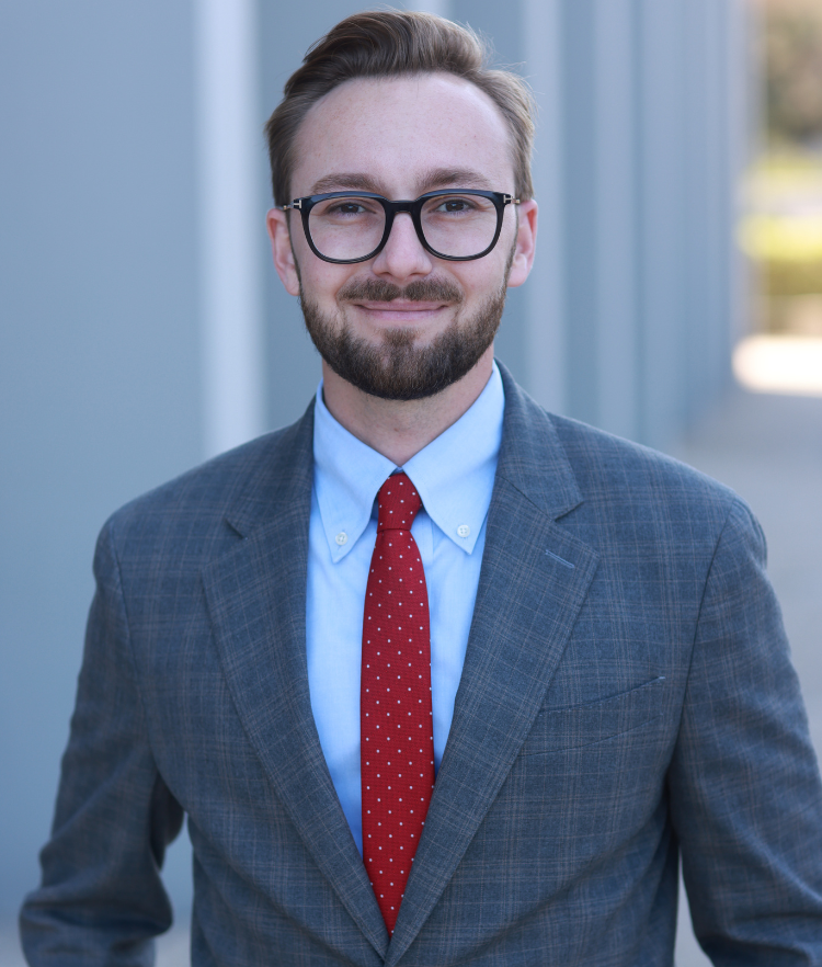 Liam Barrett | Singleton Schreiber